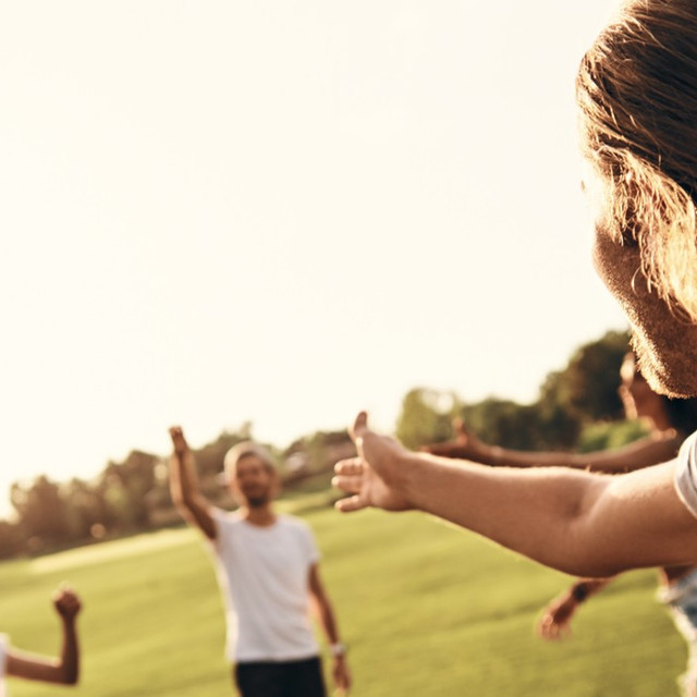 The Ultimate Guide to Preventing Ultimate Frisbee Injuries | Rothman ...